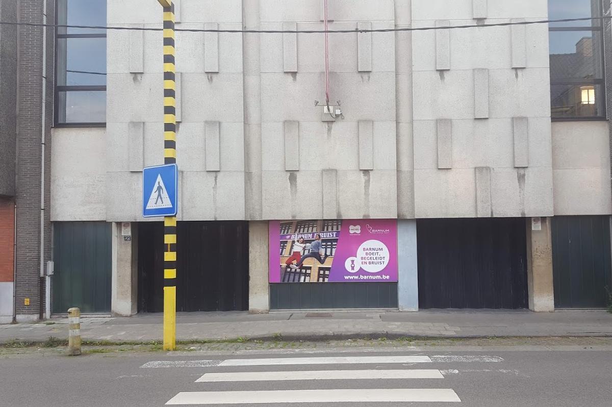 Leerling Barnum Roeselare test positief op coronavirus - KW.be