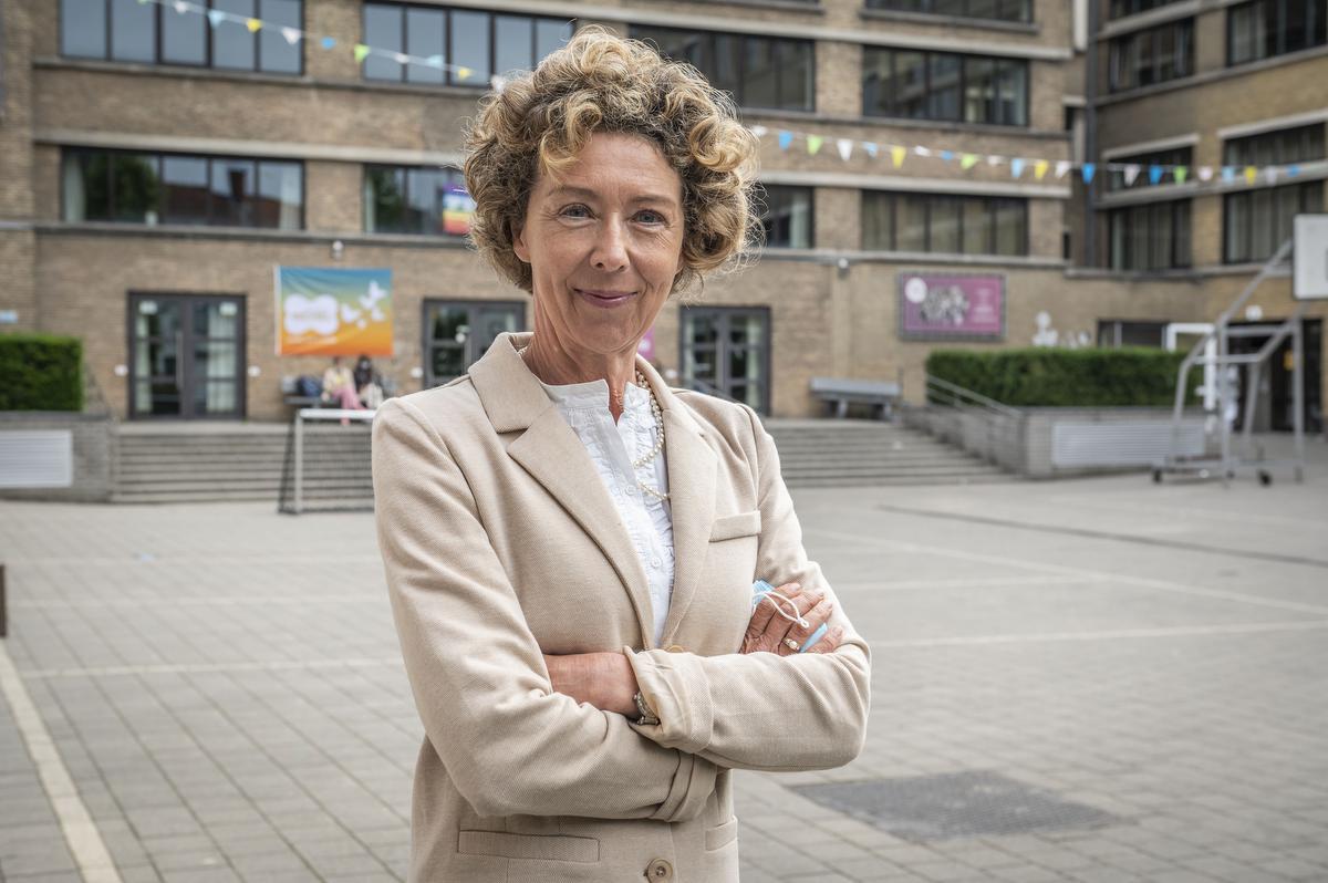 Lieve Van Ruymbeke (61) gaat in Barnum na 40 jaar met pensioen: “Reis ...