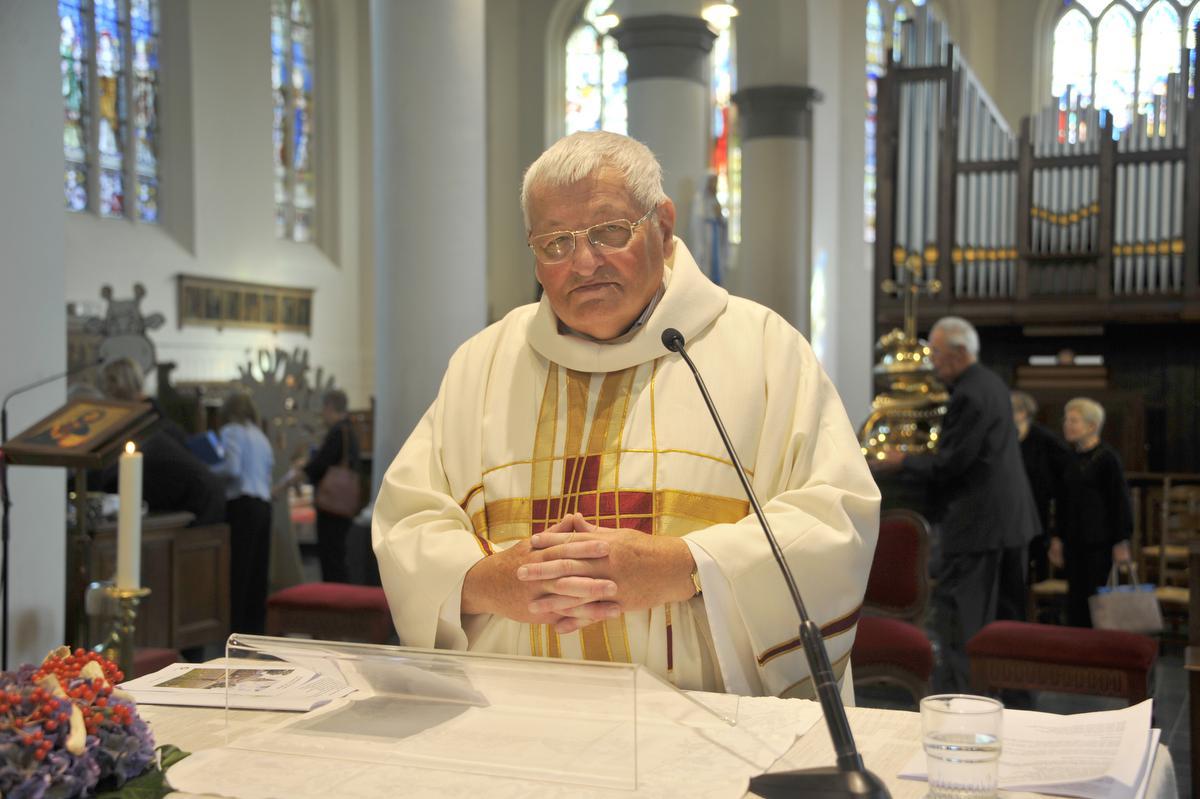 Priester Jef geniet vanaf 1 september van zijn pensioen - KW.be