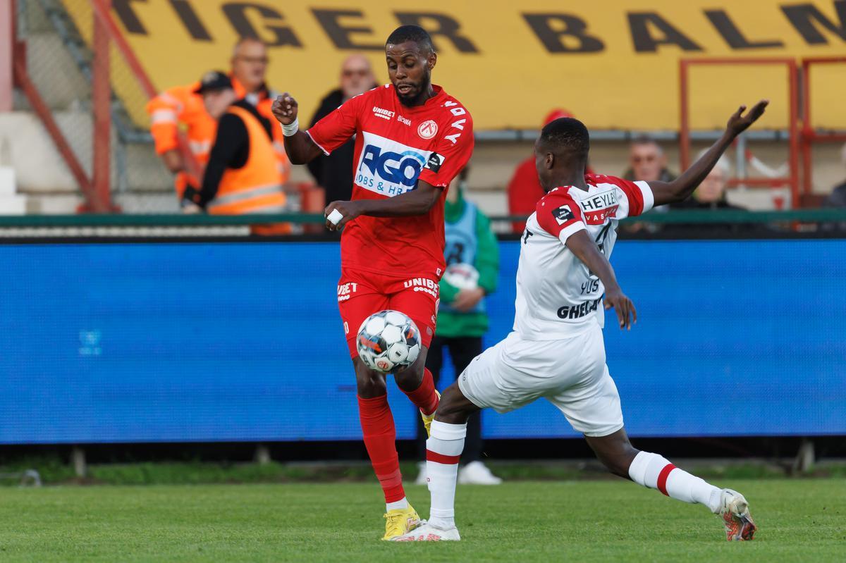 Selemani trekt met KVK naar Genk, waar de Comorees ei zo na tekende ...