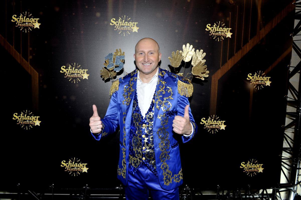 Nieuwe single van Yves Segers heet ‘Wij Gaan Door Tot Aan Het Gaatje ...