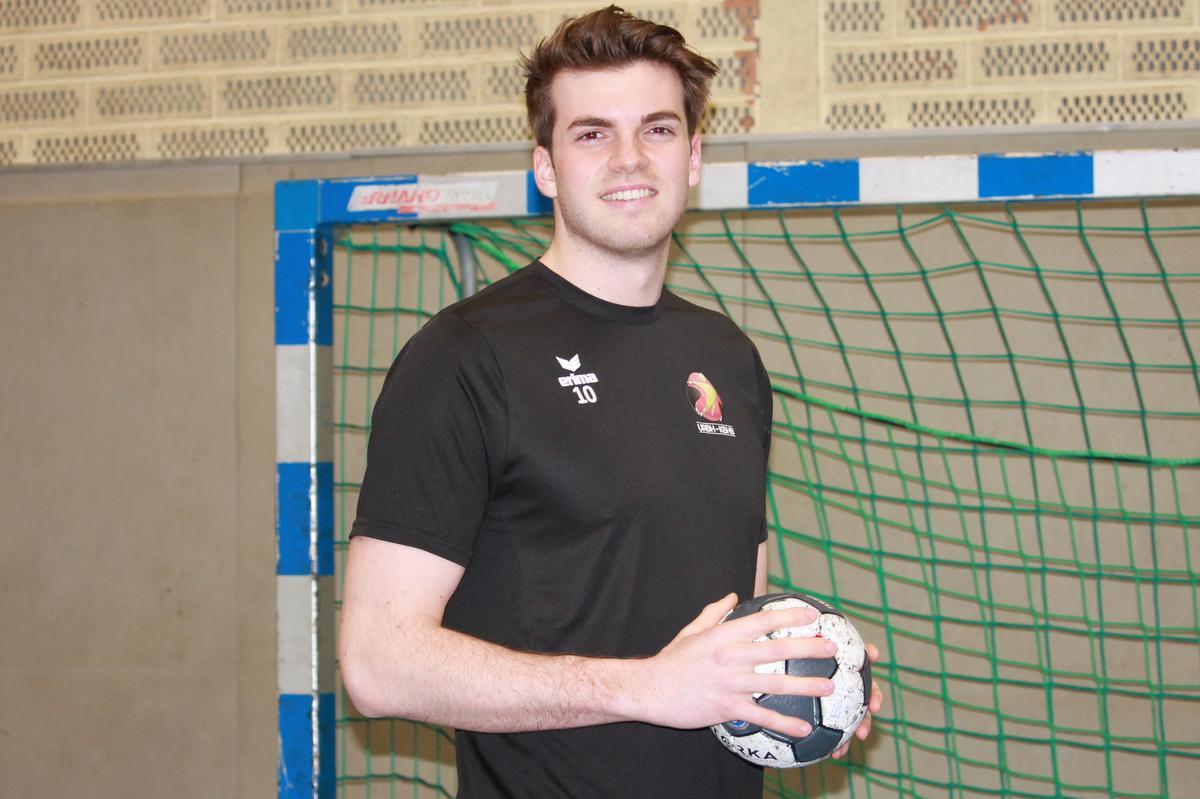 Robin Samyn (HBC Izegem) geselecteerd voor Red Wolves: “Ik wil de kans ...