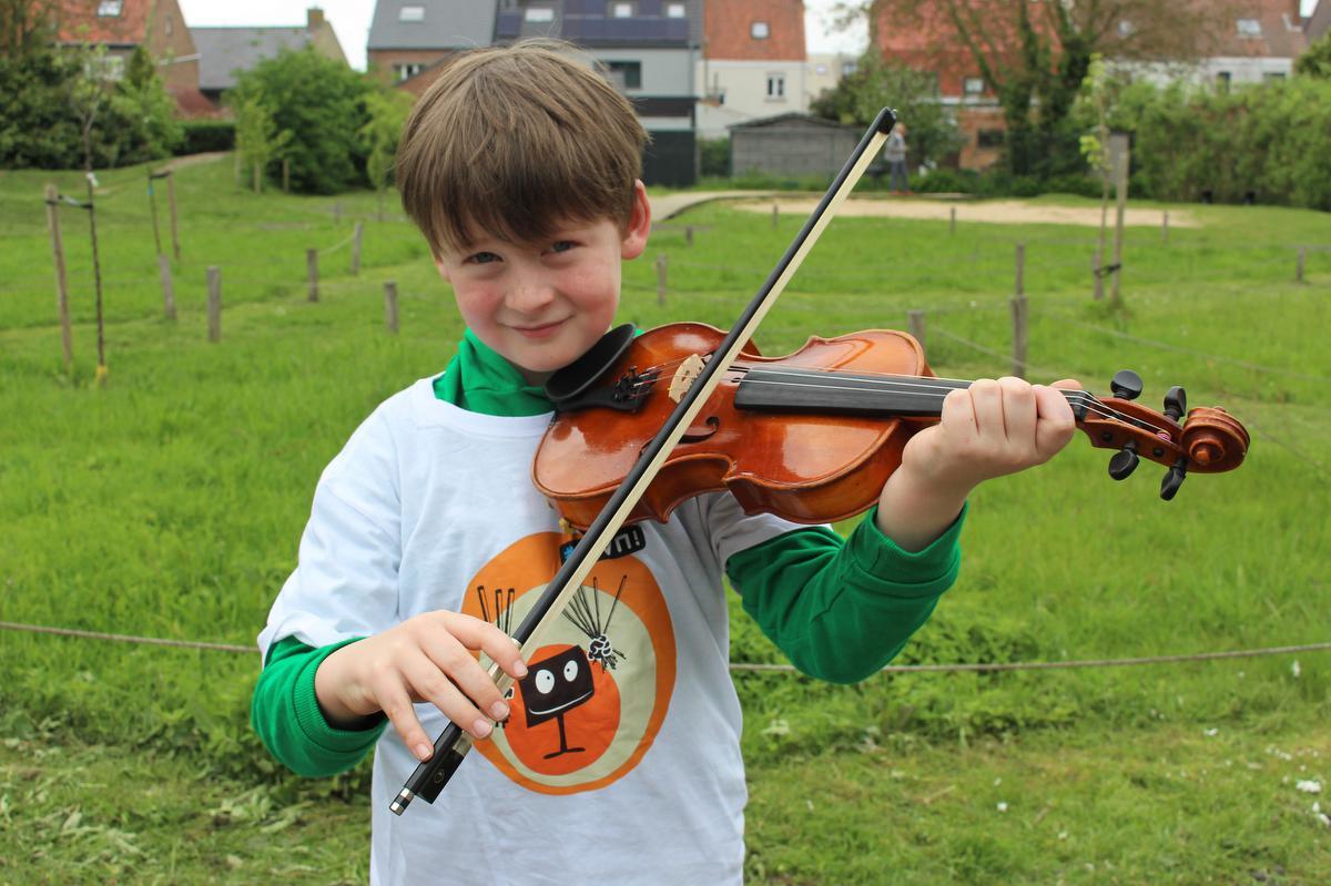 Stan (8) is Kinderkrak in Oudenburg - KW.be