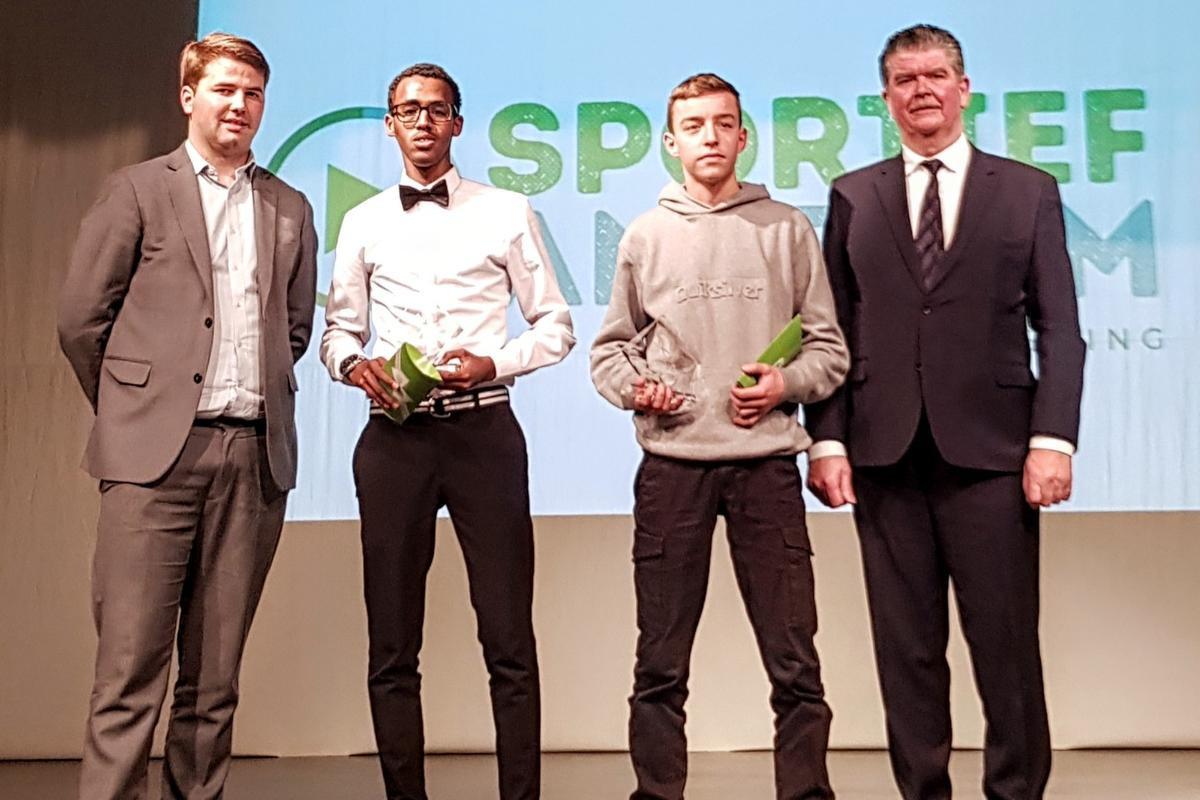 Robbe Kesteloot en Abdullah Dubad winnen sporttrofee in Anzegem - KW.be
