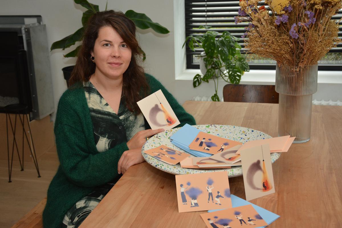 Illustrator Flore Deman pakt uit met postkaartenproject rond gevoelens ...