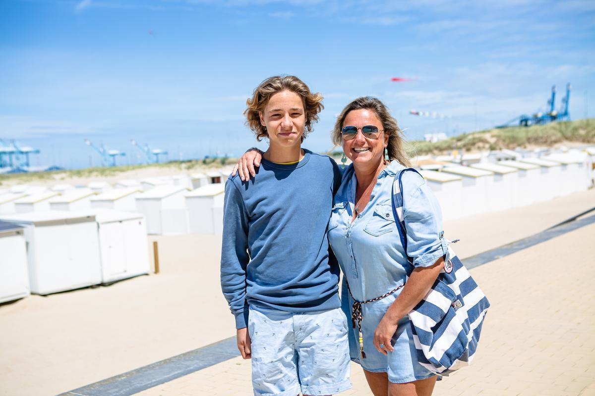 Schooldirecteur Stephanie Meire komt op adem aan zee in Zeebrugge - KW.be