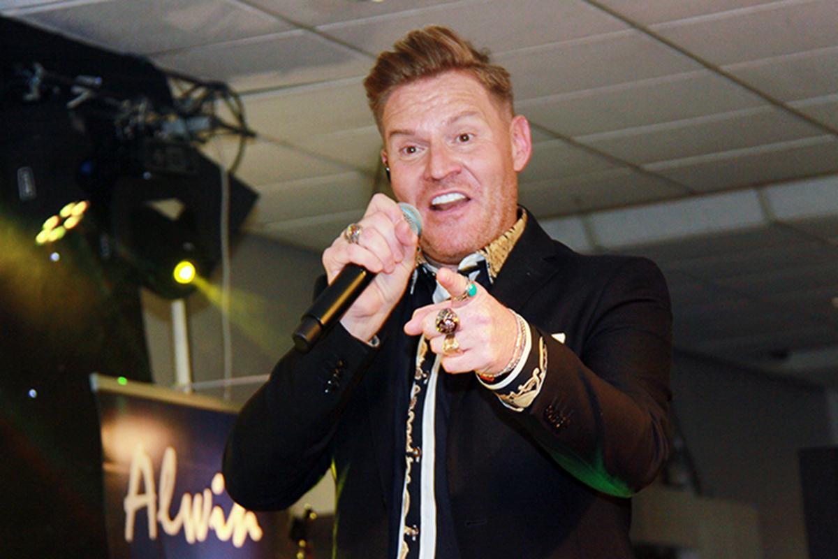 Michaël Lanzo : "Mijn pa lag anderhalve week met Covid-19 in het ...