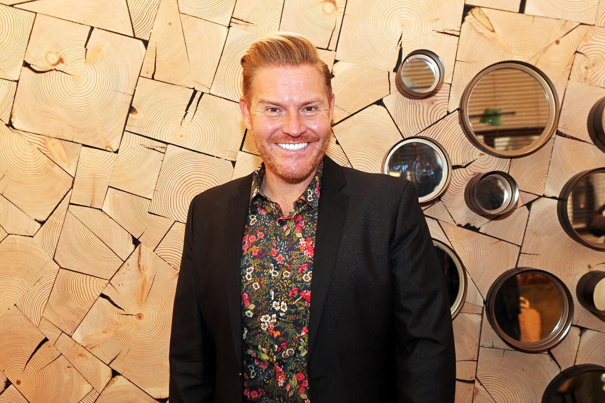 Michael Lanzo zorgt in donkere kerstdagen voor gratis online ...