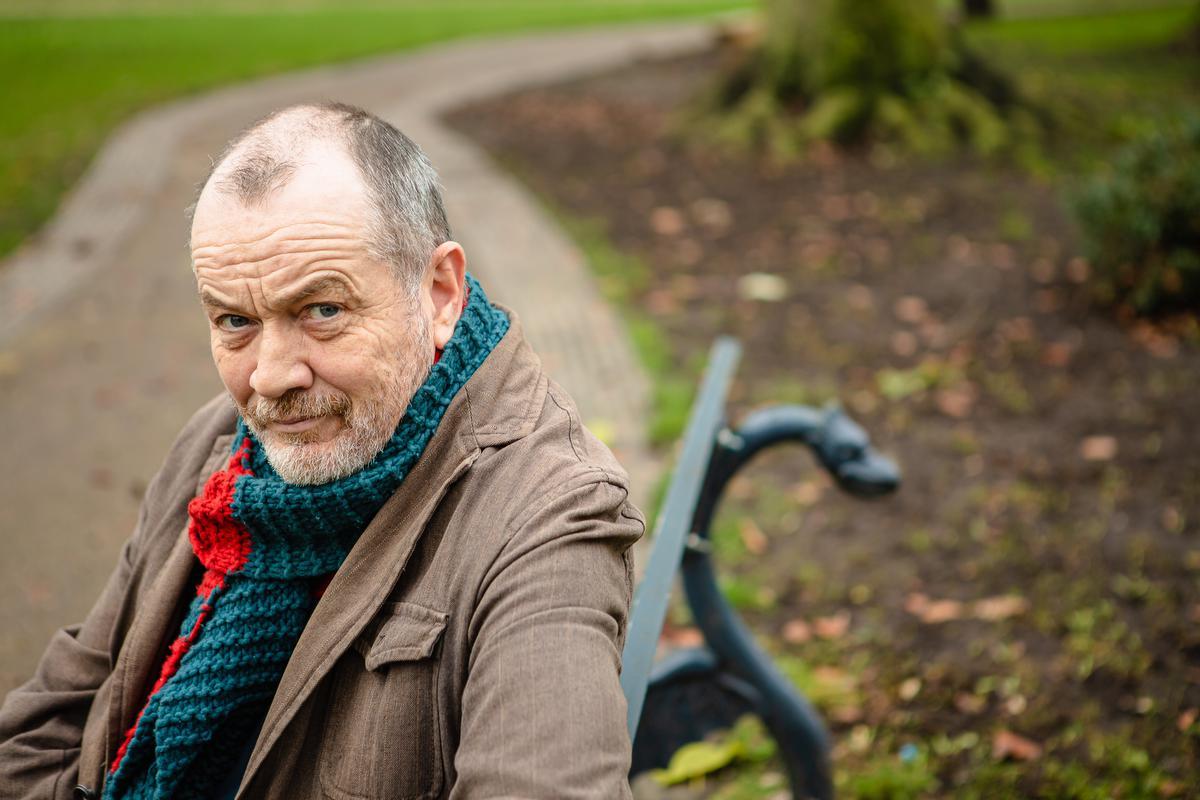 Pascal Cornet giet leven in meerdelige autobiografie - KW.be