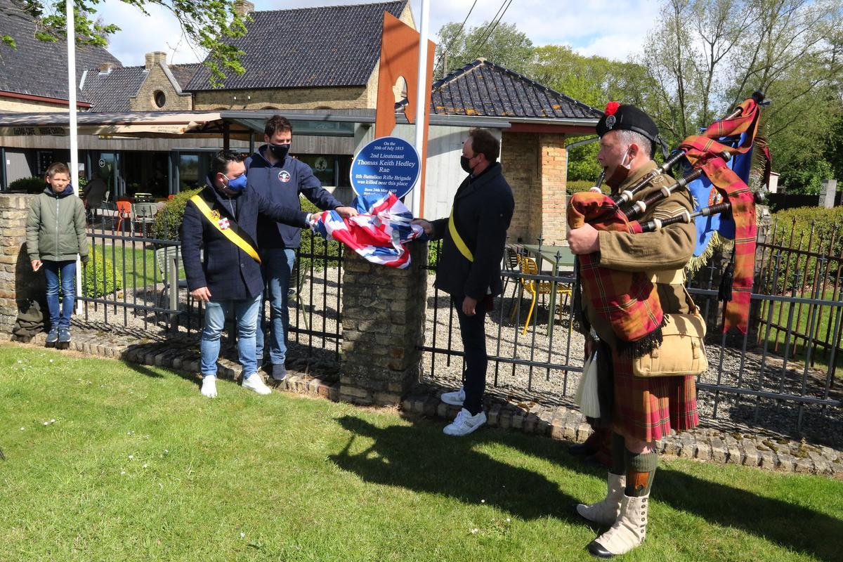 Luitenant Keith Rae herdacht in Ieper - KW.be