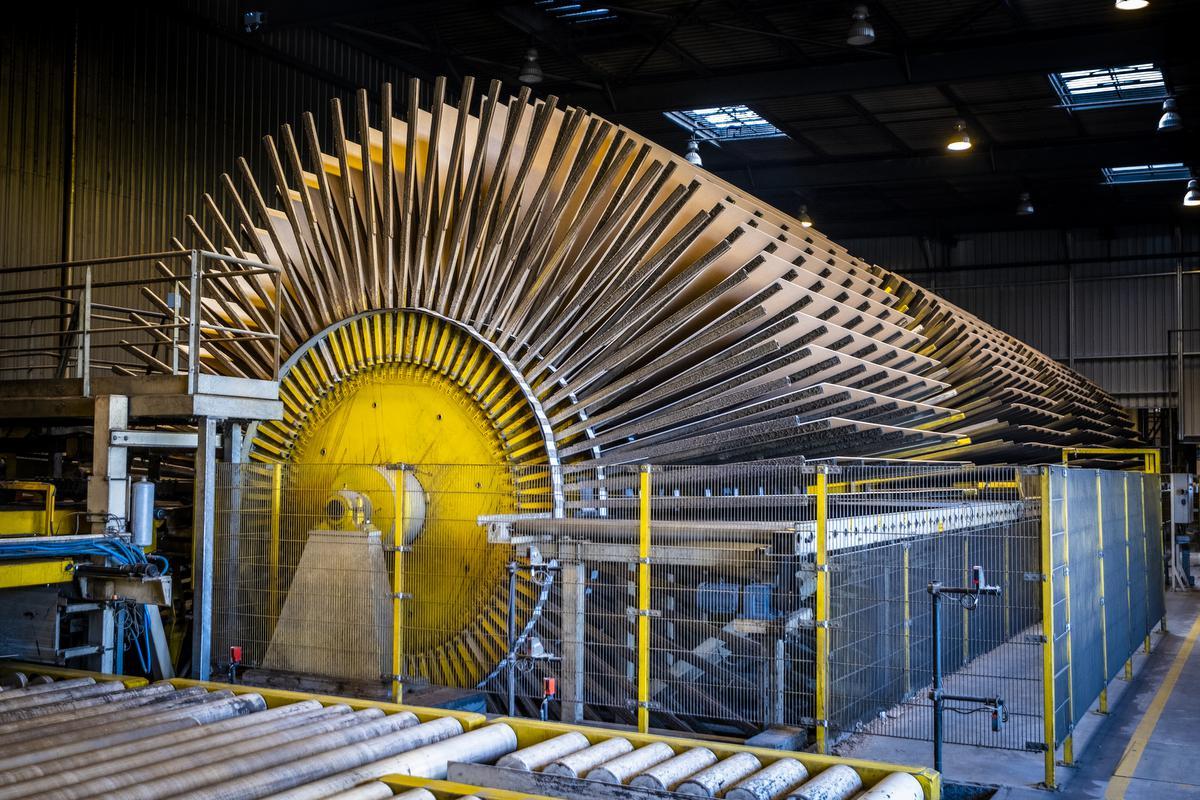 Unilin neemt Franse mdf-panelenfabriek over - KW.be