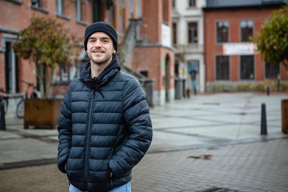 Aaron Stevens is nieuwe Maldegemse jeugdopbouwwerker: “Jeugd heeft nood ...