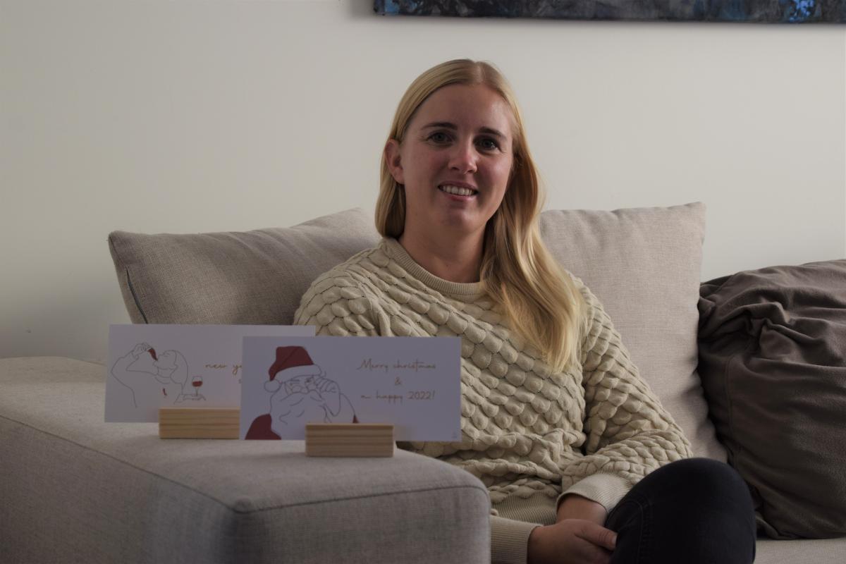 Rani De Backer maakt kerstkaartjes op maat - KW.be