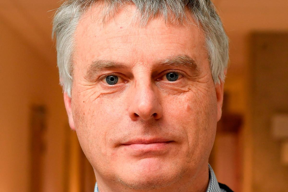 Viroloog Johan Neyts wint prijs voor wetenschapscommunicatie