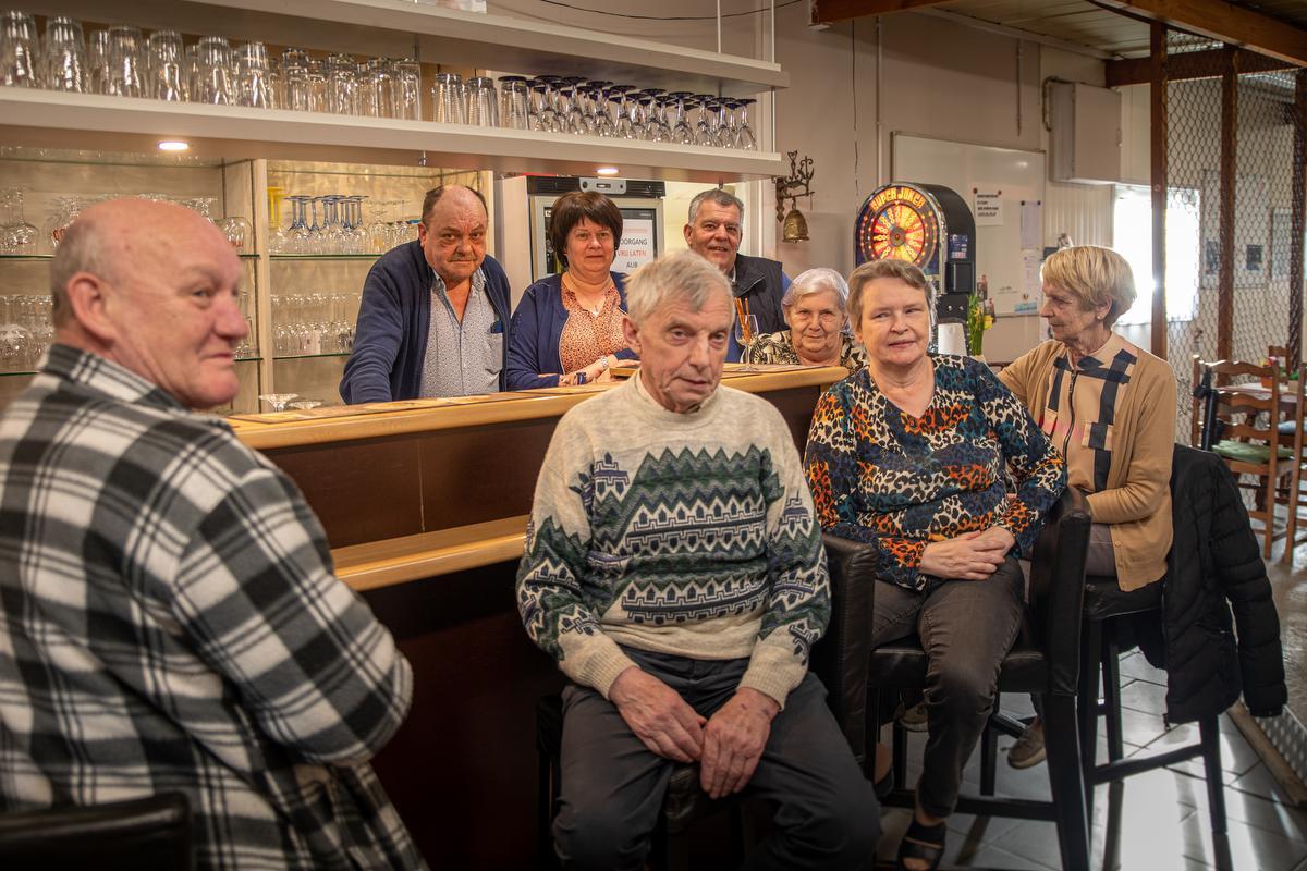 Café Boltra is dé hotspot in landelijk Kruiskerke:“Behalve ons café is ...