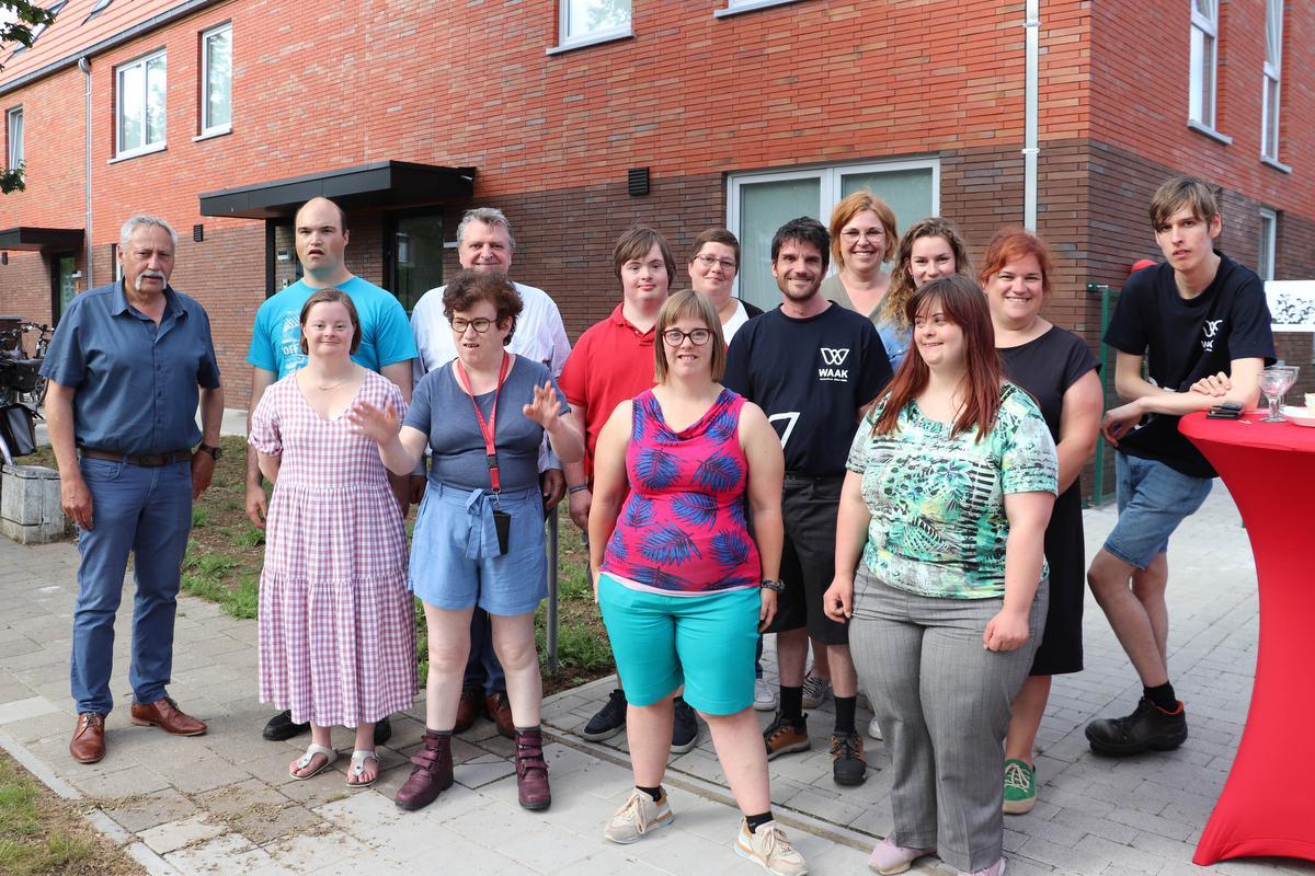 Buurthuis vzw Weg-Wijs in Ierlandlaan geopend: “We willen kwetsbare ...