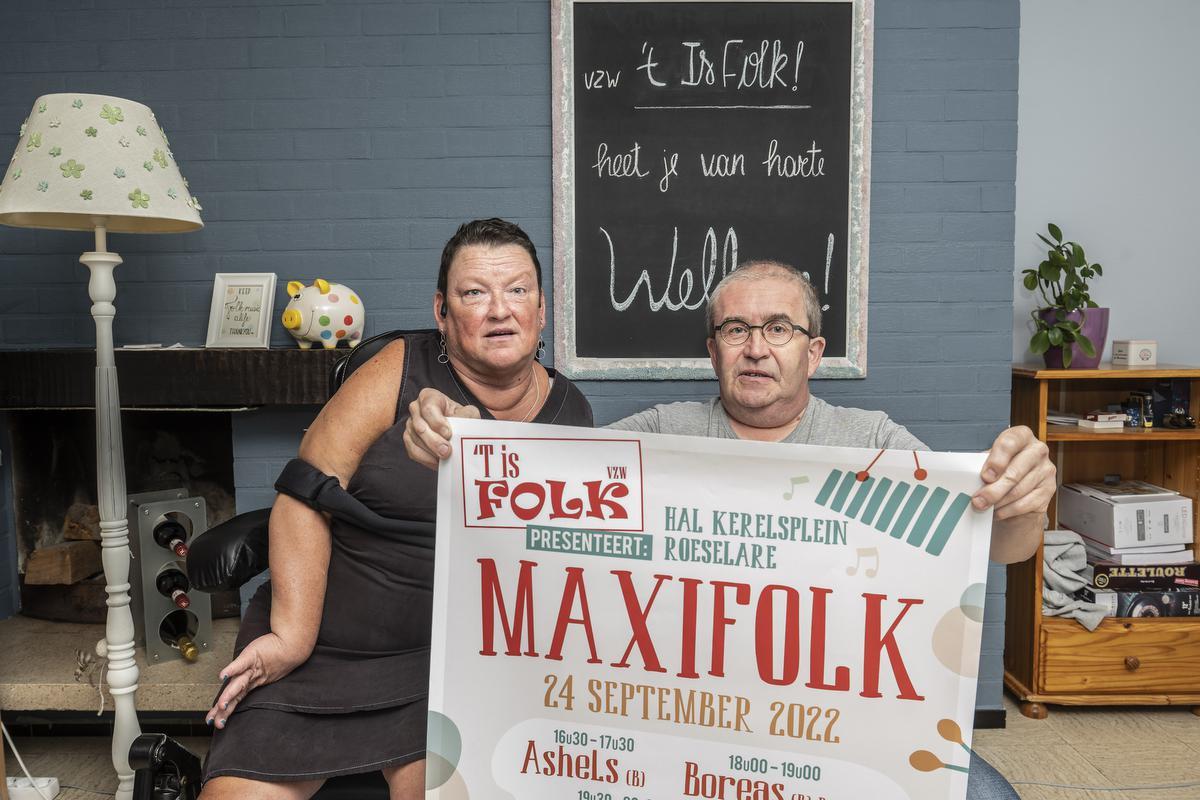 Twaalfde editie van Roeselaars festival Maxifolk - KW.be