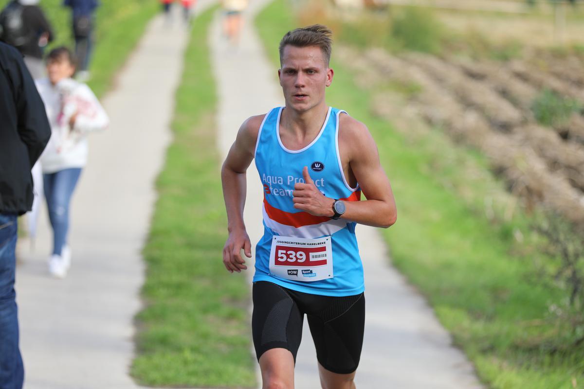 Emile Vervaeke en Ann-Sophie Duyck zegevieren in Hulste - KW.be