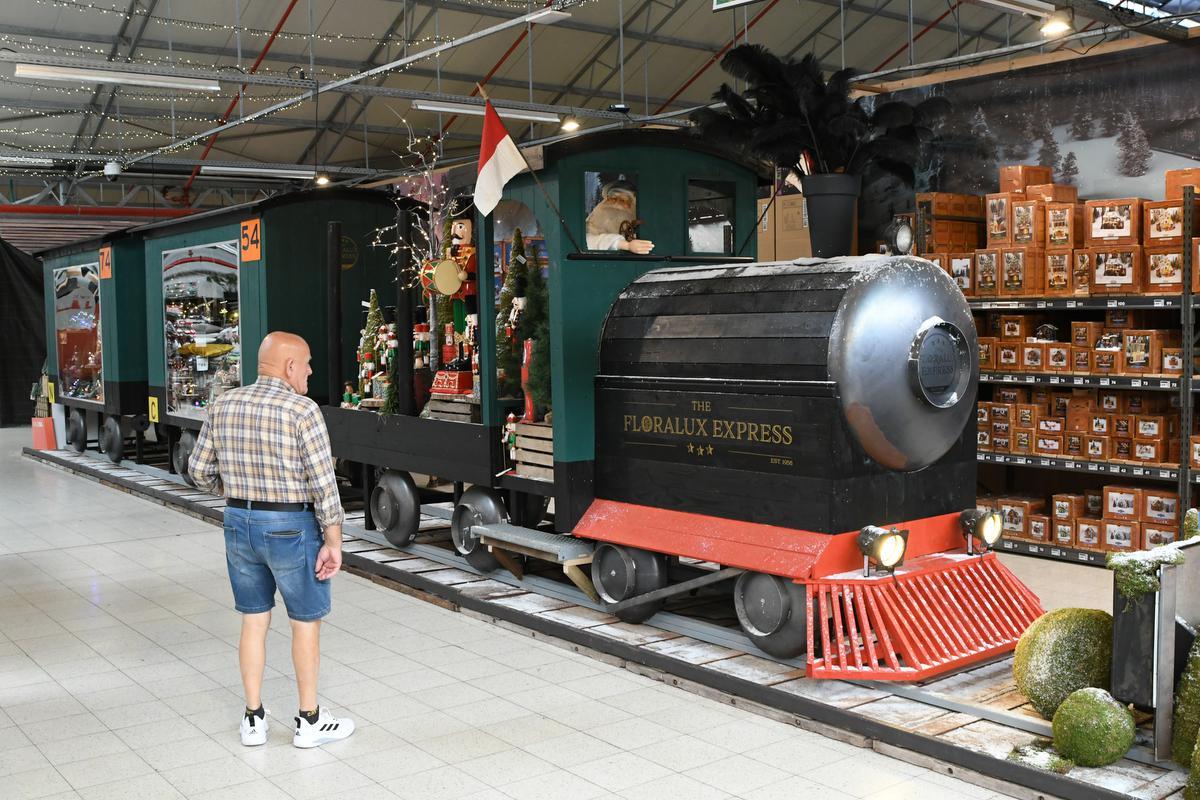 Floralux pakt uit met kerstdorp van 2500m², blikvanger is kersttrein ...