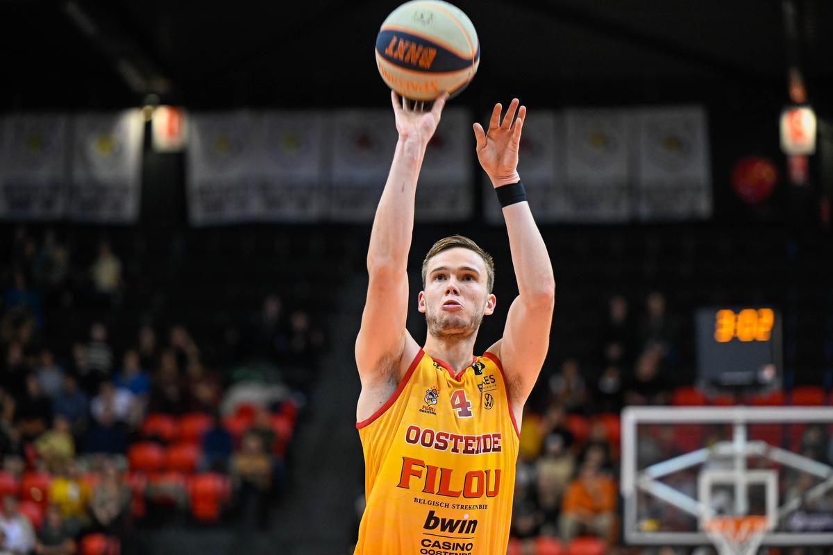 Filou Oostende slikt twintiger in Charleroi - KW.be