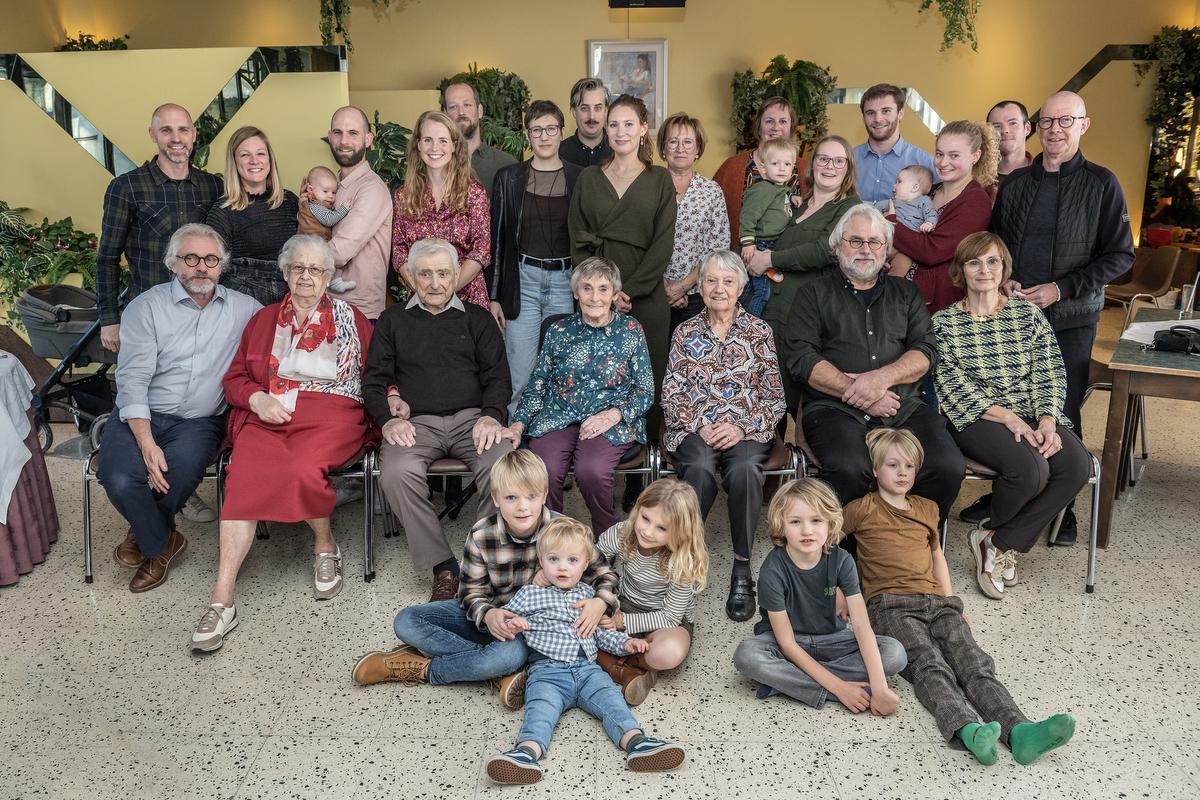 Rosa en Robrecht zijn een stralend briljanten echtpaar - KW.be