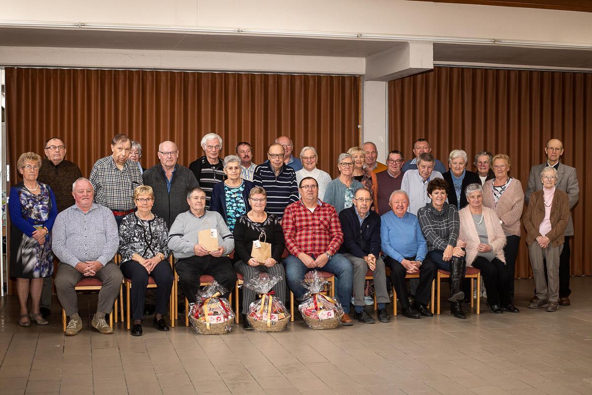 Jean Pierre Joye heerst op de petanque baan in Ardooie - KW.be