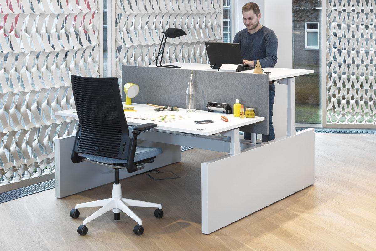 La meilleure position au bureau : Jacques a dit assis, Jacques a dit ...