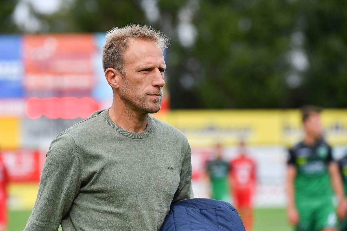 Stijn Meert dan mogelijk toch niet de nieuwe coach van KVK Westhoek - KW.be