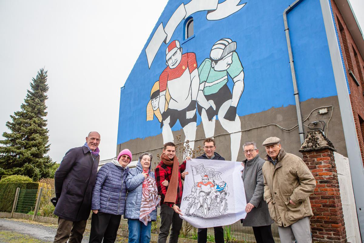 Brugse street artist Wietse maakt gigantische muurschilderij langs het ...