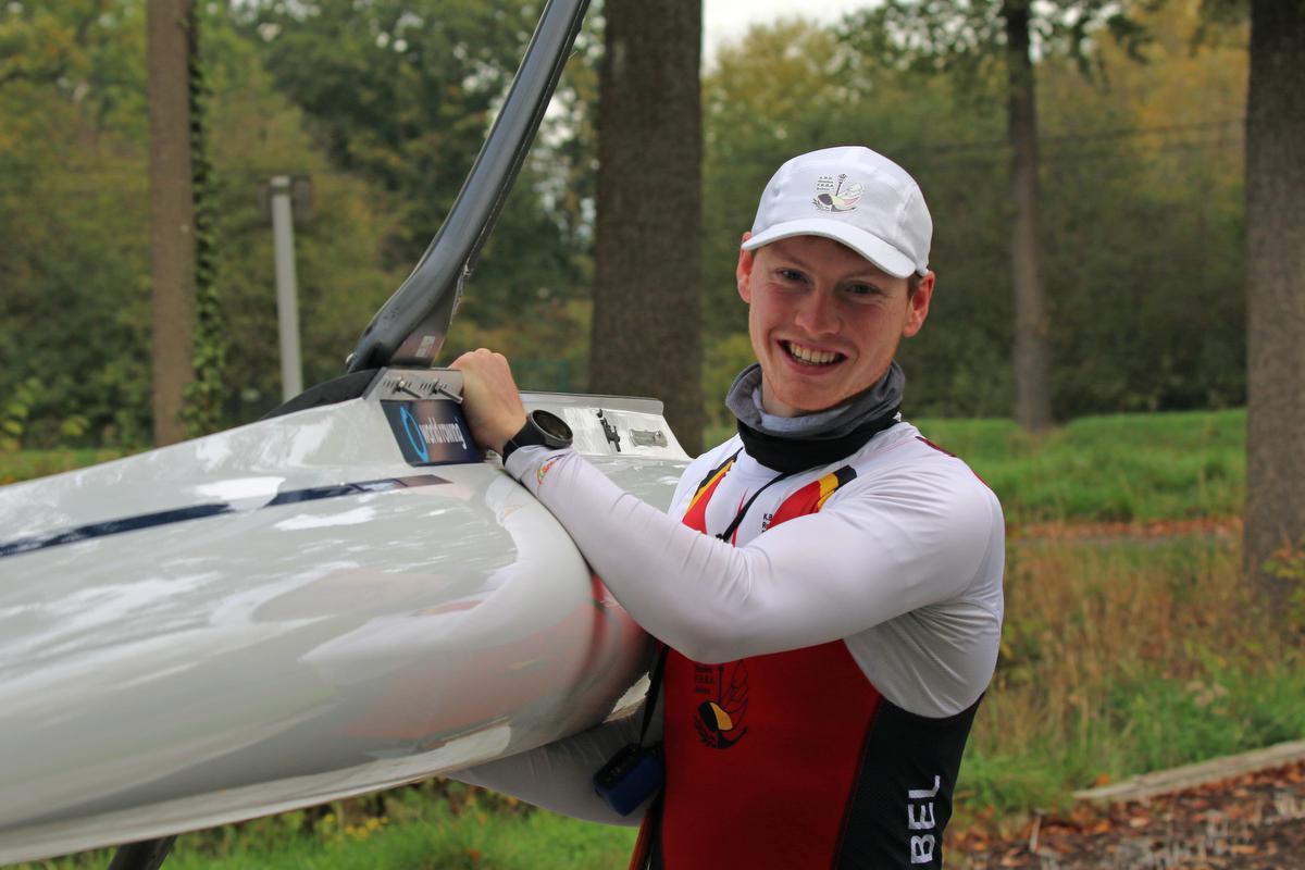 Roeier Tibo Vyvey viert comeback na hersentrombose met winst: “Dit is ...