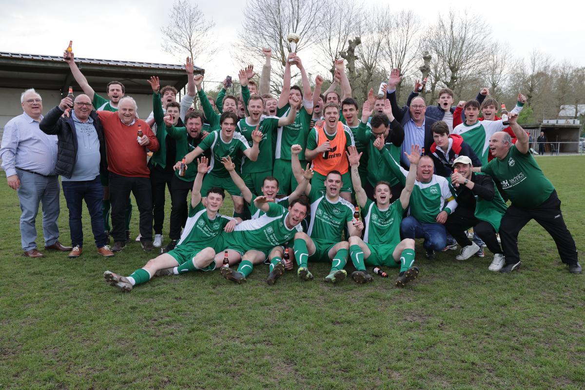 NSVD Handzame wipt op slotspeeldag over FA Nieuwpoort en is (op doelsaldo) alsnog kampioen - KW.be