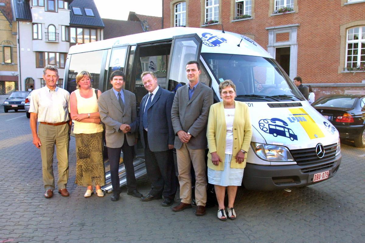 Gratis belbus naar Torhoutse Markt op woensdag en zaterdag - KW.be