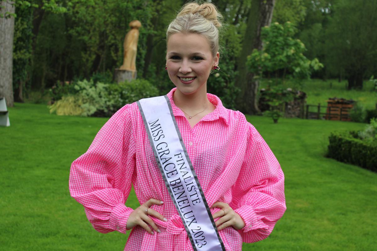 Nette Verhulst (21) valt 30 kilo af en is nu finaliste Miss Grace ...