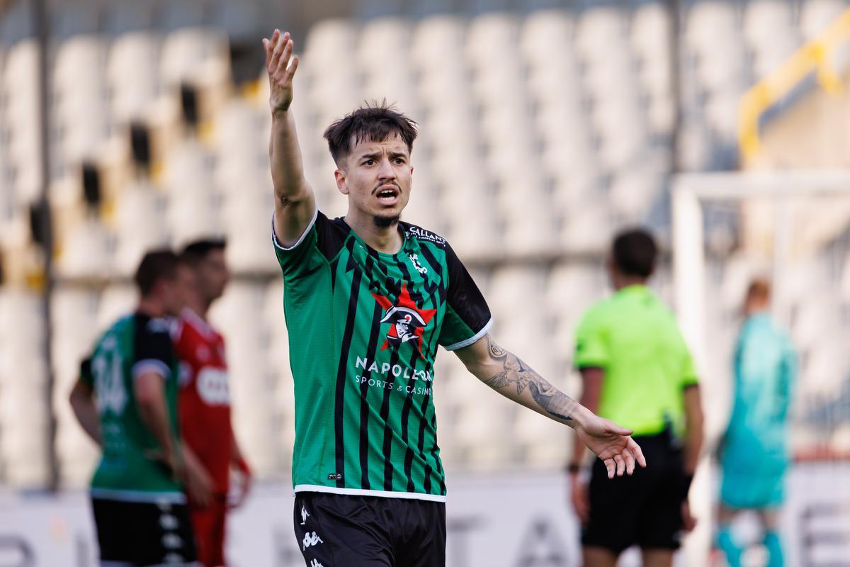 Boris Popovic beseft welke evolutie hij meemaakt bij Cercle Brugge: “De ...