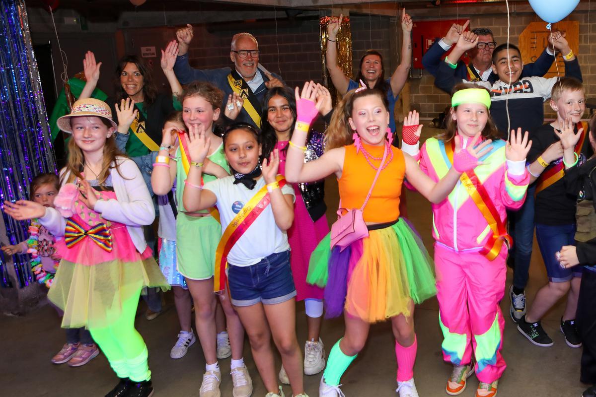 Kindergemeenteraad sluit af met foute fuif - KW.be