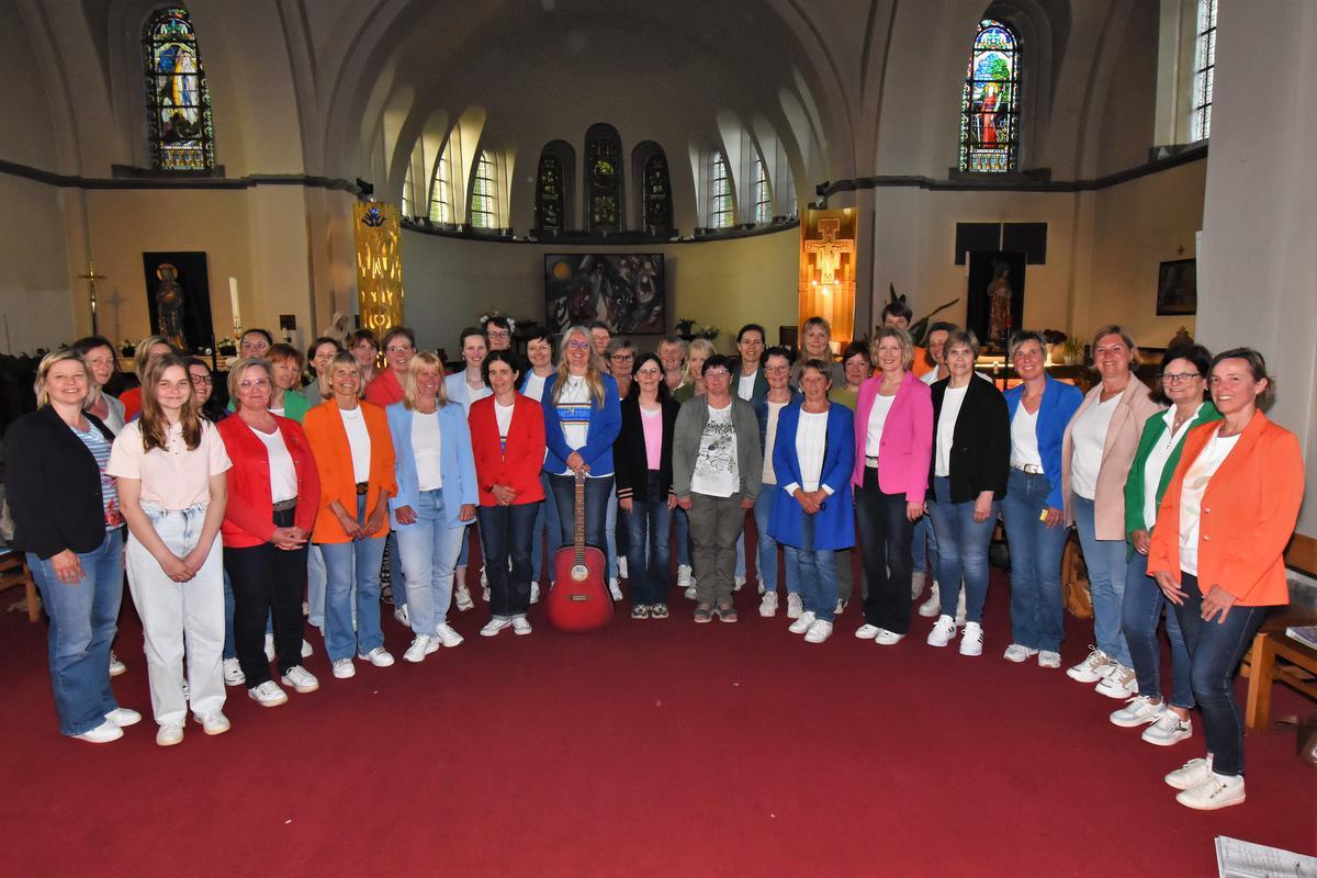 Vriendinnen uit Geluveld starten met koor Shazzy Band: “Valse noten? Die lachen we weg” - KW.be