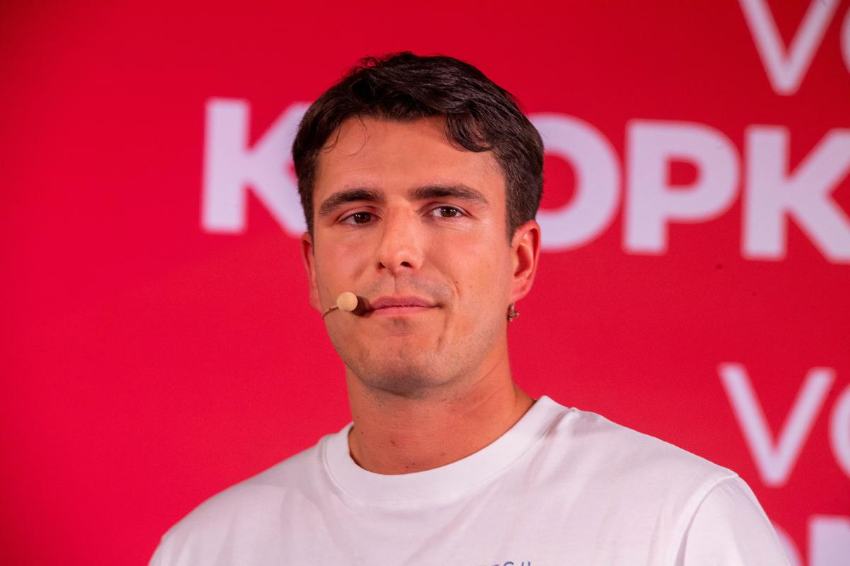 'Waarover heeft Conner Rousseau het als hij zichzelf "opgejaagd wild ...