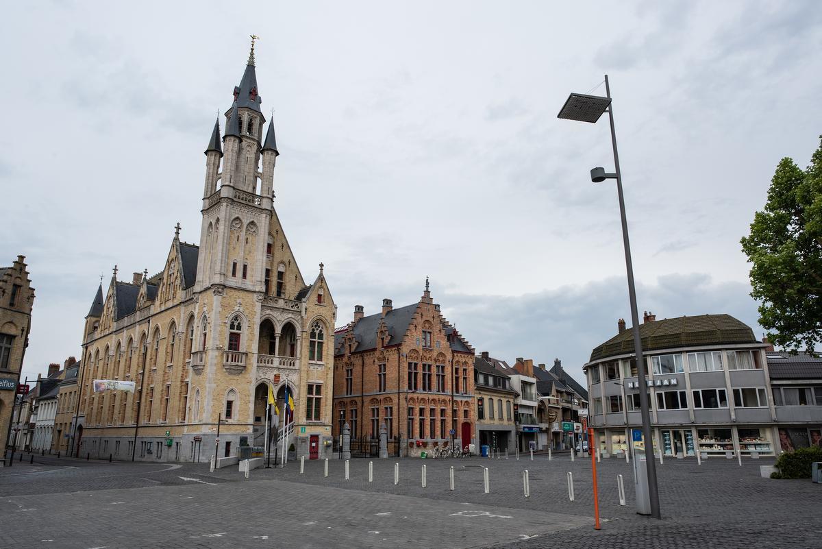 Komt de 'gewone' gemeenteraad in Poperinge nog terug? - KW.be
