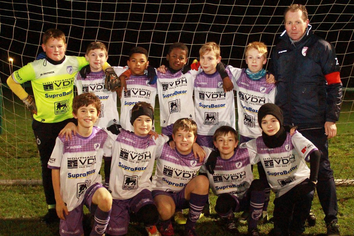 De U12A van Racing Club Harelbeke - KW.be