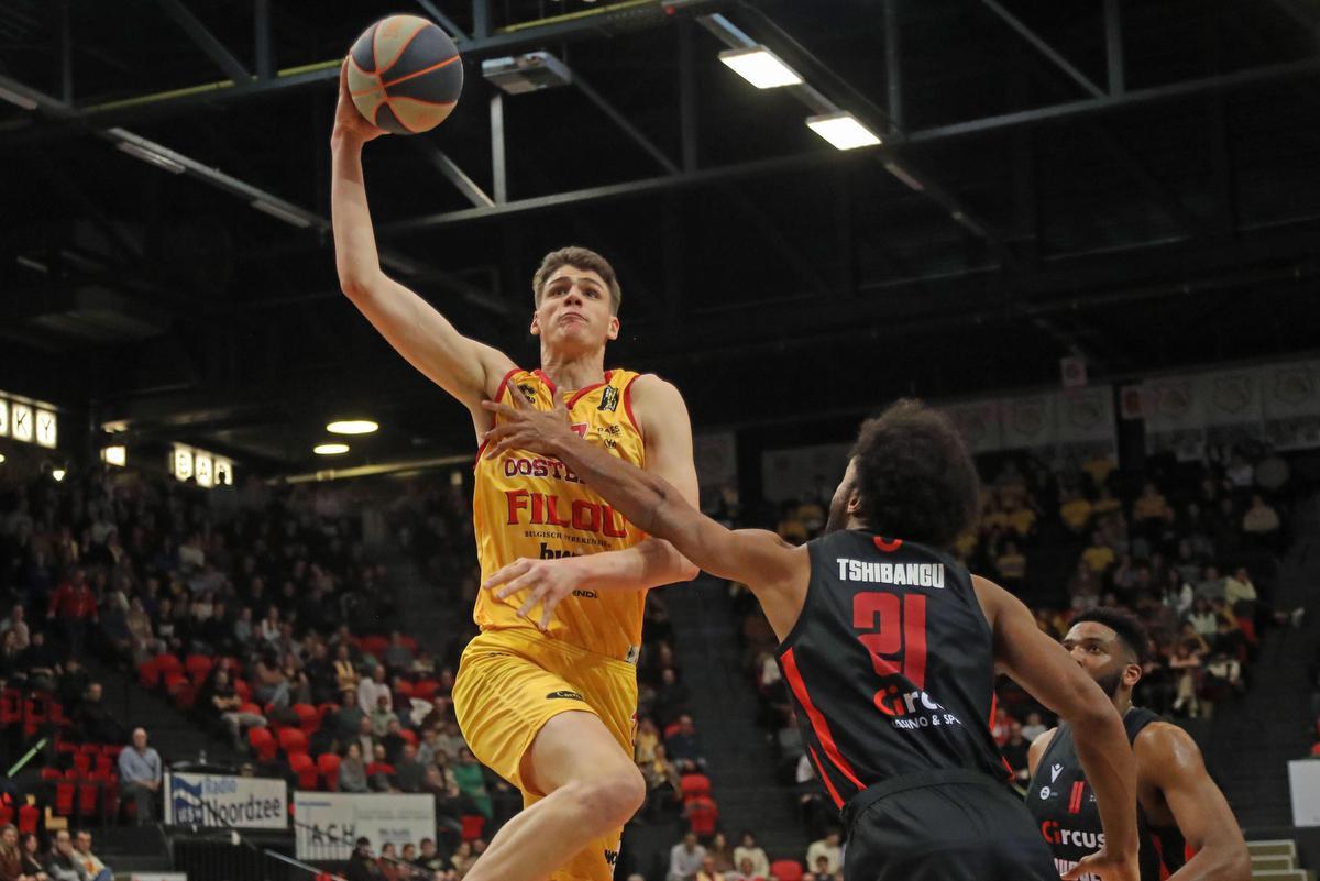 Filou Oostende stuurt Circus Brussels met dikke veertiger naar huis - KW.be