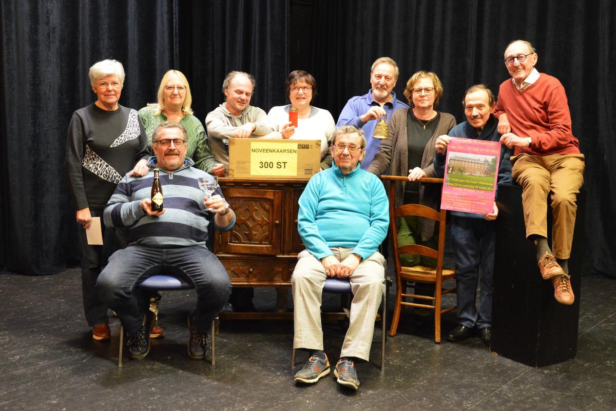Scutelieden spelen ‘De non…de kap… en de haag’: “Deze voorstelling is ...
