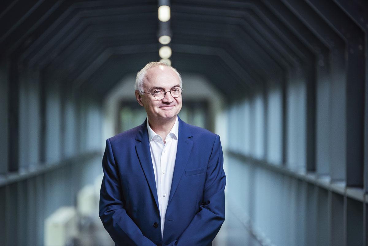 Luc Van den hove (imec), ICT Personality of the Year: ‘De Wet van Moore ...