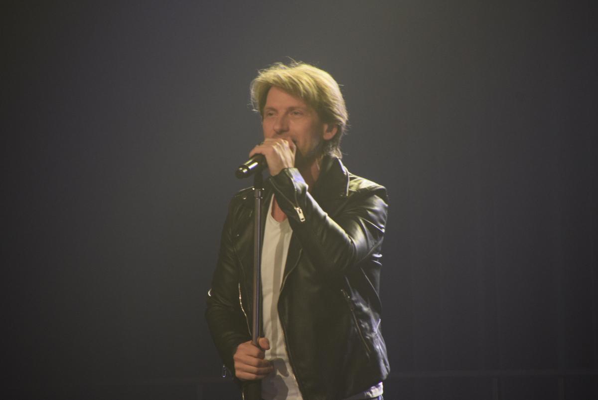 Gene Thomas kondigt concert aan in Stadsschouwburg van Antwerpen - KW.be