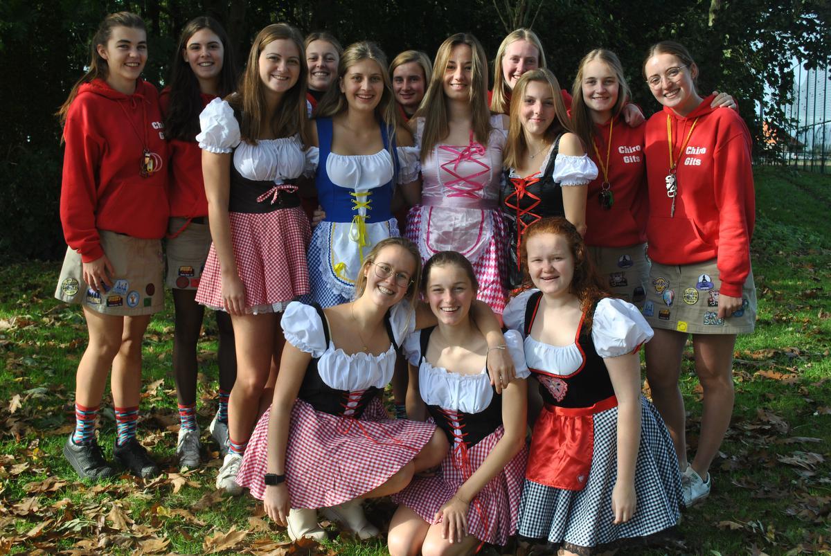 Chiro Gits organiseert eerste Novemberfest: “Beste outfit wint meter bier” - KW.be