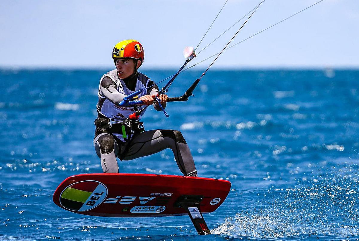 Kitesurfer Daan Baute uit Beernem vierde op WK U17 - KW.be