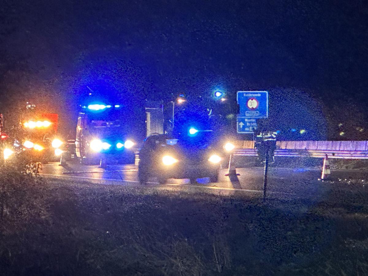 Quasi dagelijks ongevallen op E403: politie vraagt chauffeurs snelheid ... Quasi dagelijks ongevallen op E403: politie vraagt chauffeurs snelheid ...