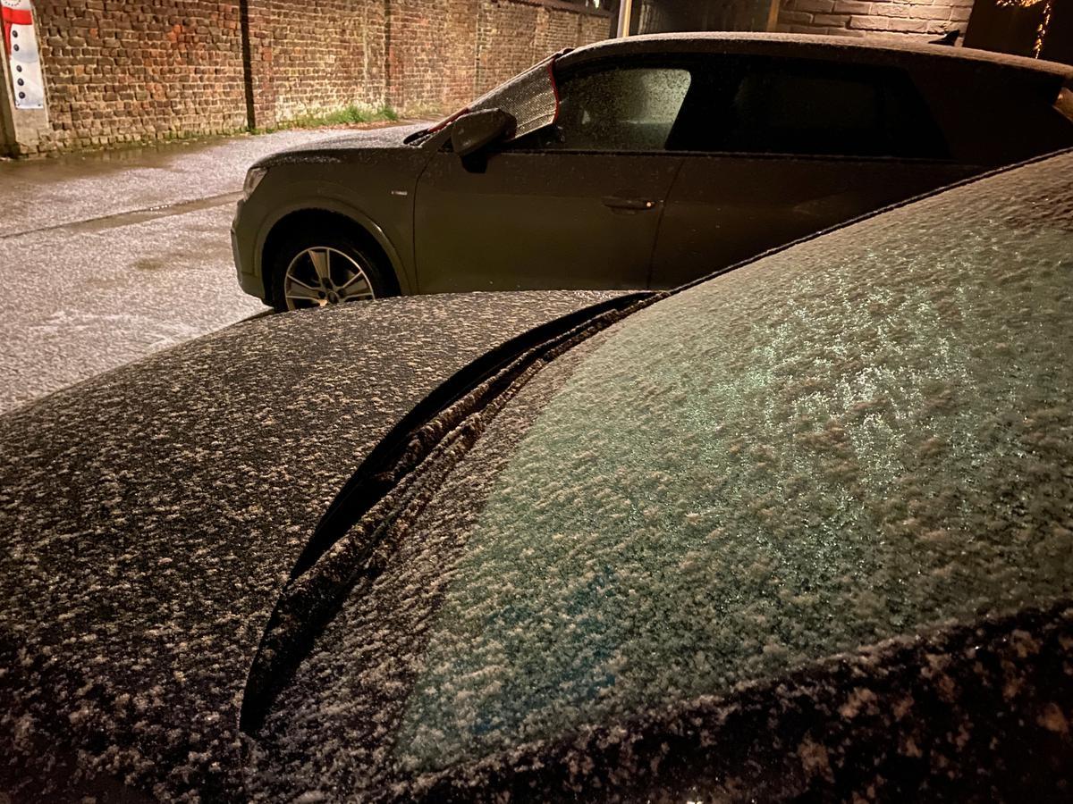 Noorden van de provincie in wit tapijt: eerste sneeuw in Gistel en ...