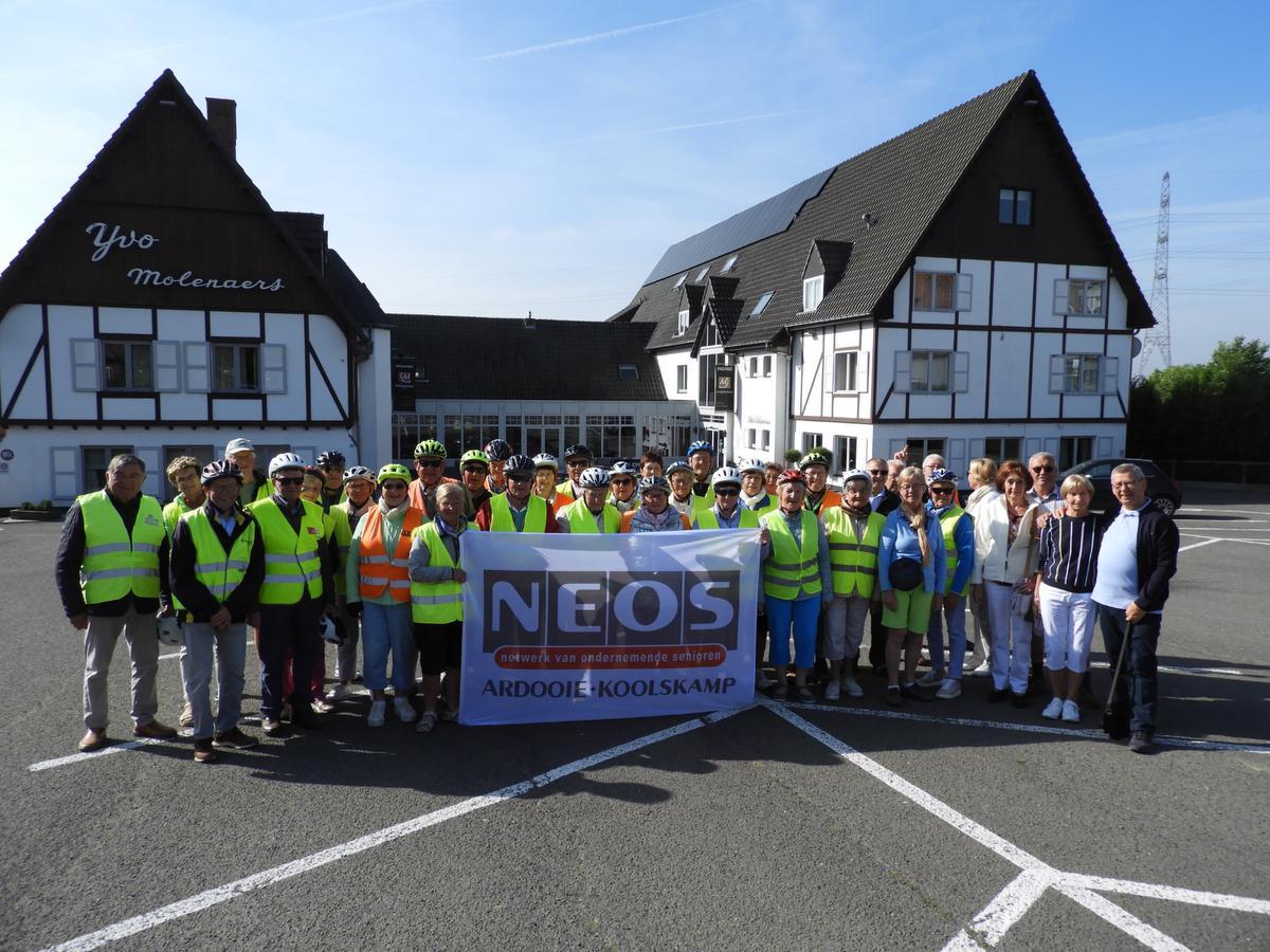 Neos Ardooie ontdekt Riemst te voet en fietsend - KW.be