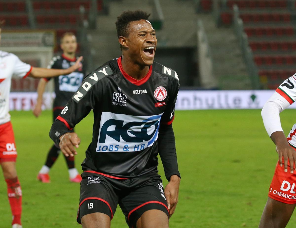 KV Kortrijk-spits Muhammed Badamosi begint aan zijn eerste avontuur in ...