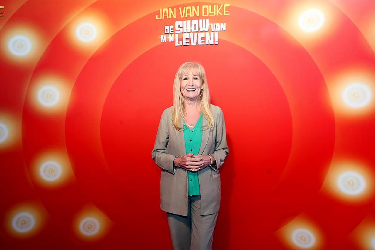 IN BEELD - Feestelijke première ‘Jan Van Dyke – De Show van m’n Leven ...